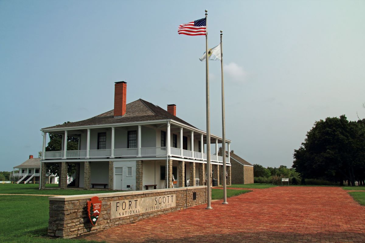 The Untold Stories of America’s Frontier: 20 Must-See Historic Forts ...